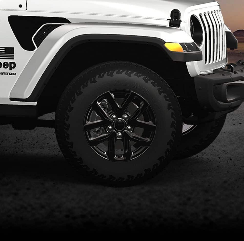 2023 Jeep® Freedom Edition - Military-Themed Decals & Features