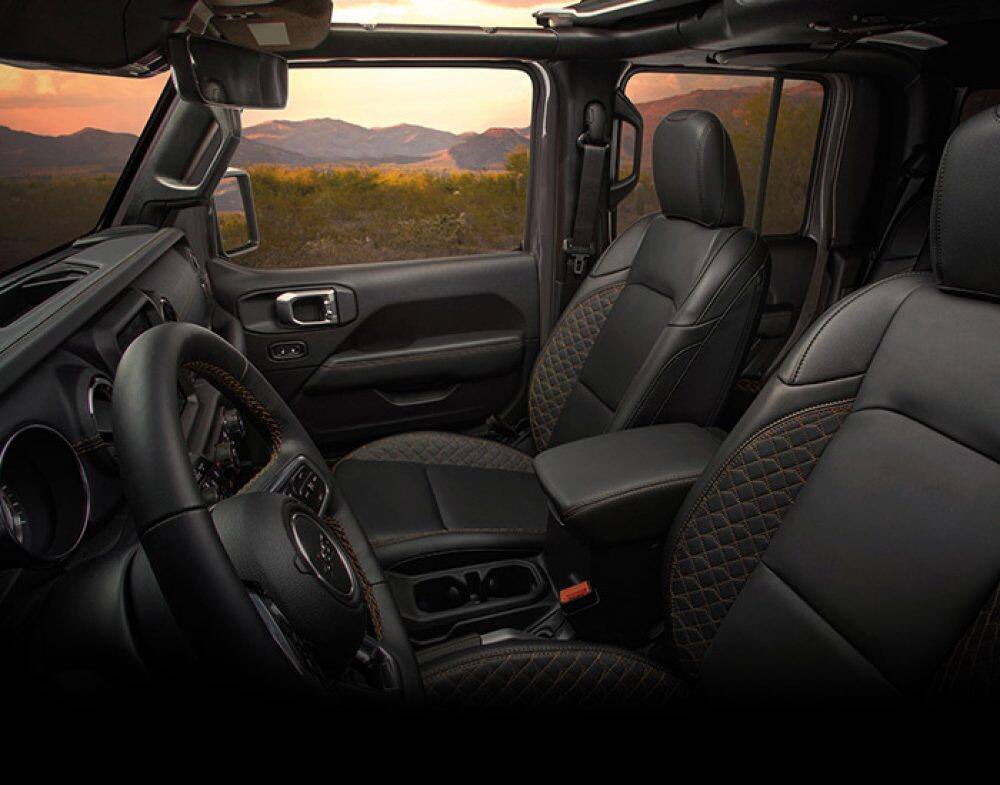 Interior de la Jeep® Gladiator 2023: Características del interior de la ...