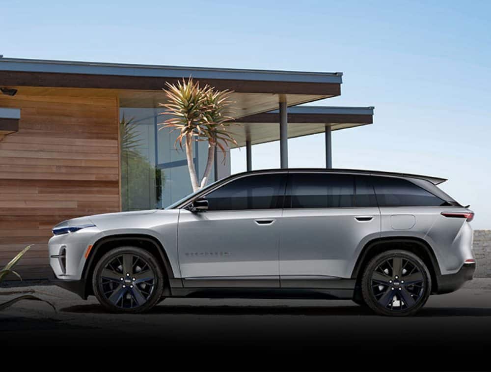 4xe Plug-in Hybrid & Electric SUV Lineup | Jeep®
