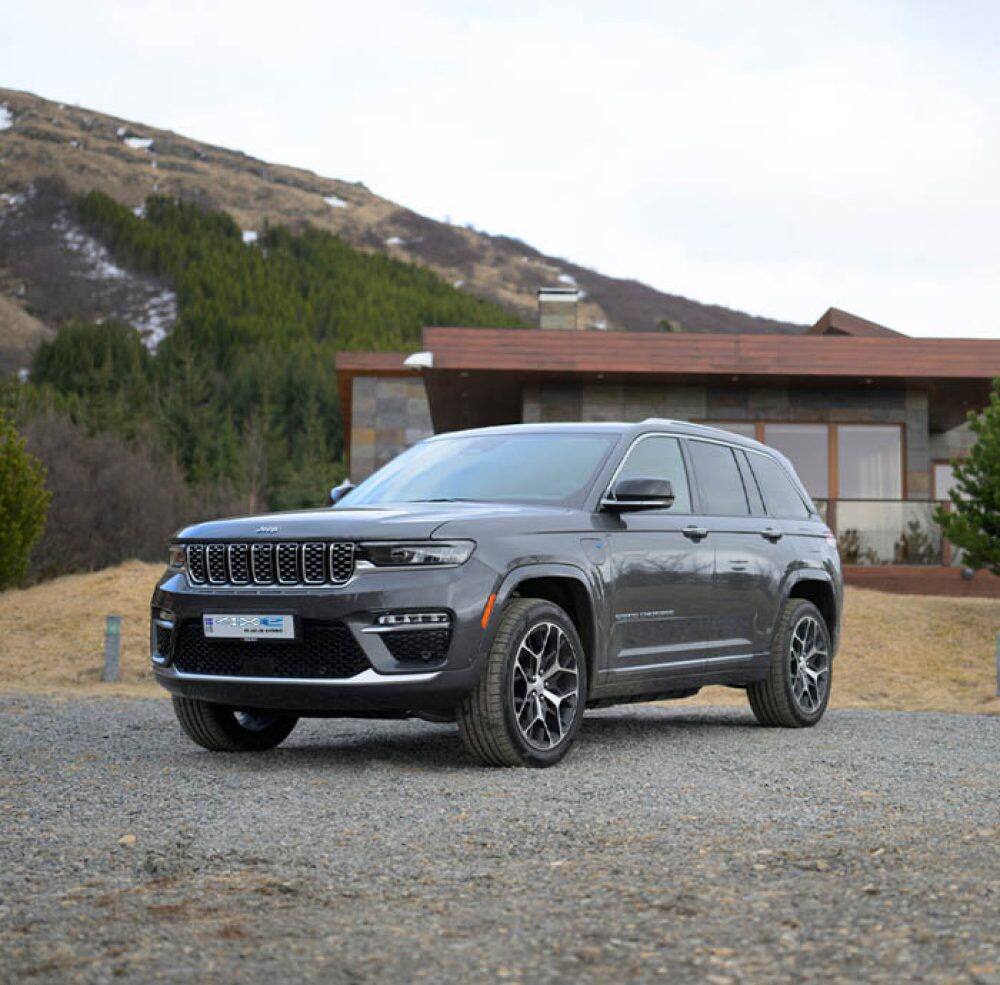 Jeep® jeppar og jepplingar - Jeep® á Íslandi