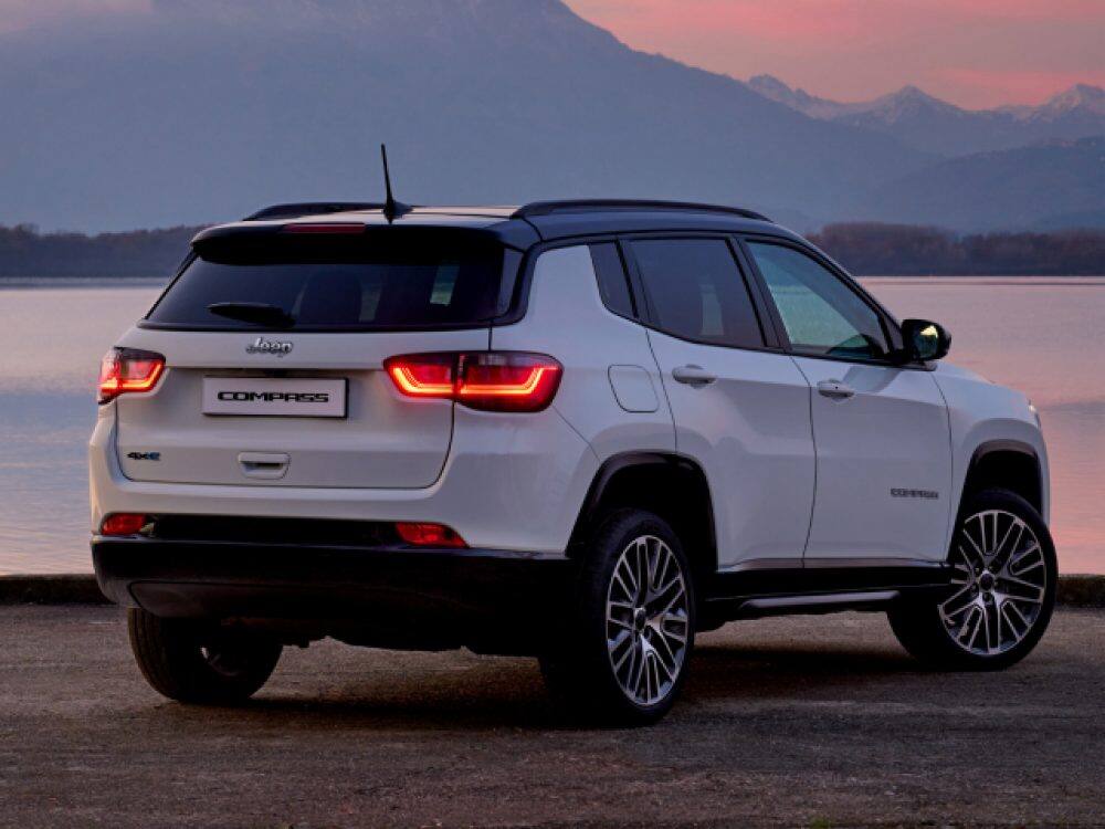 Jeep 4x4 – Ekte firehjulstrekk for alle terreng