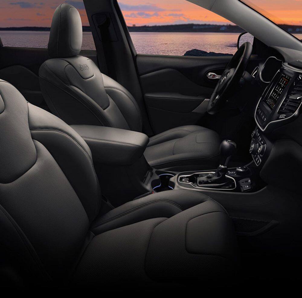 Jeep® Commander Interior | Añade tranquilidad a tu aventura