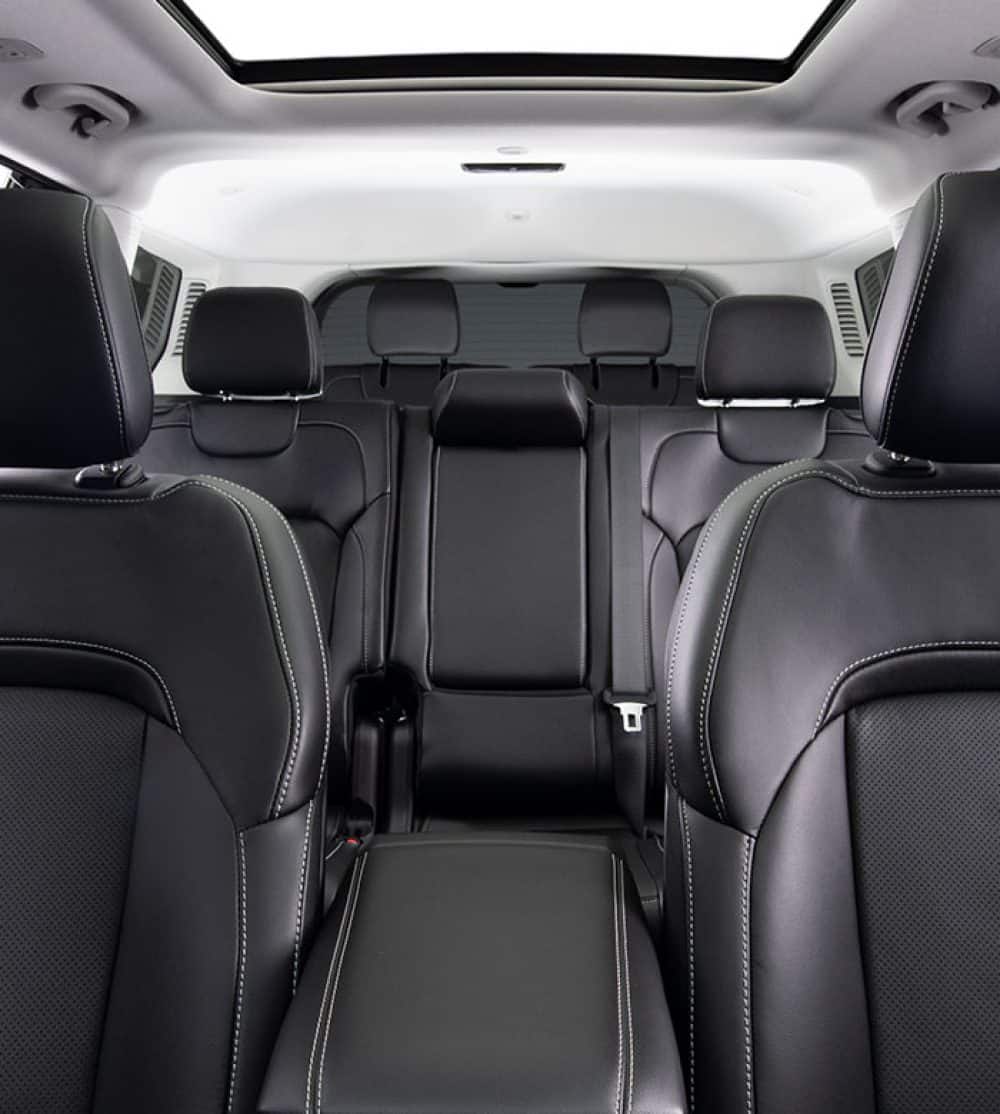 Jeep Grand Cherokee L | Camioneta SUV 4x4 con 3 filas de asientos