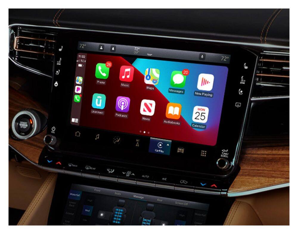 The All-New Grand Wagoneer Technology: over 75 inches of screen | Jeep®