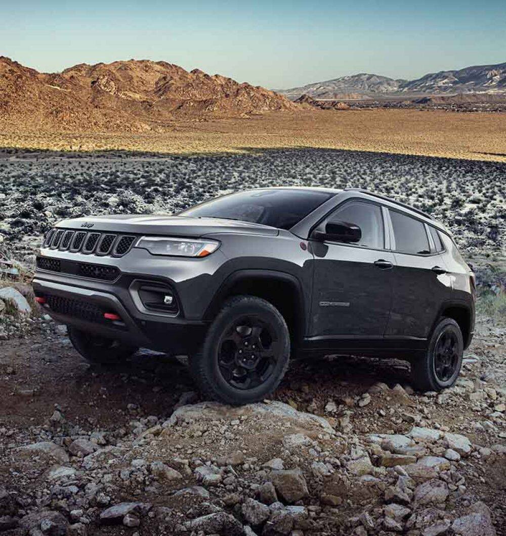 2023 Jeep® Compass Gallery - Interior and Exterior Photos