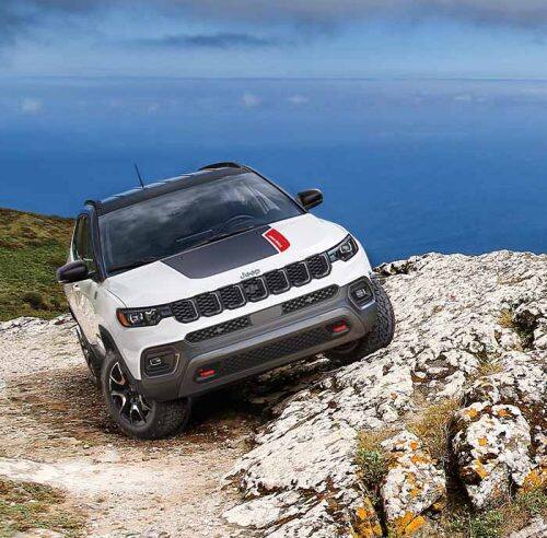 2025 Jeep® Compass - 4x4 Adventure on Streets and Trails
