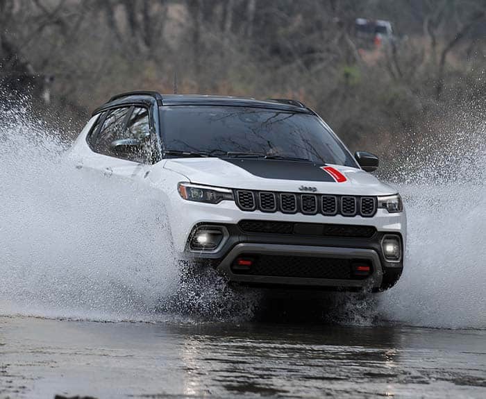 2025 Jeep® Compass Gallery - Interior & Exterior Photos