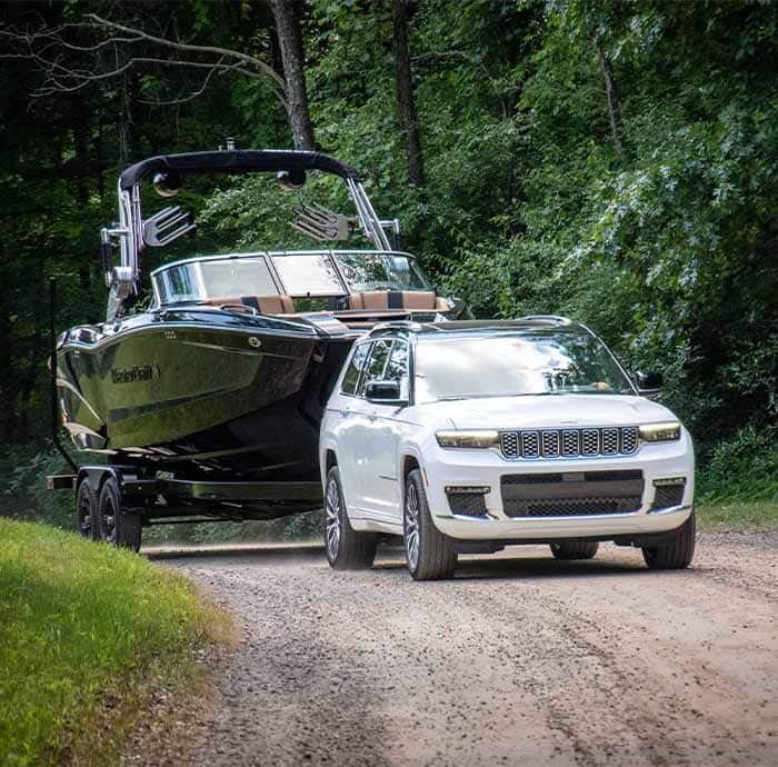 2025 Jeep® Grand Cherokee - Exceptional Off-Road Capability